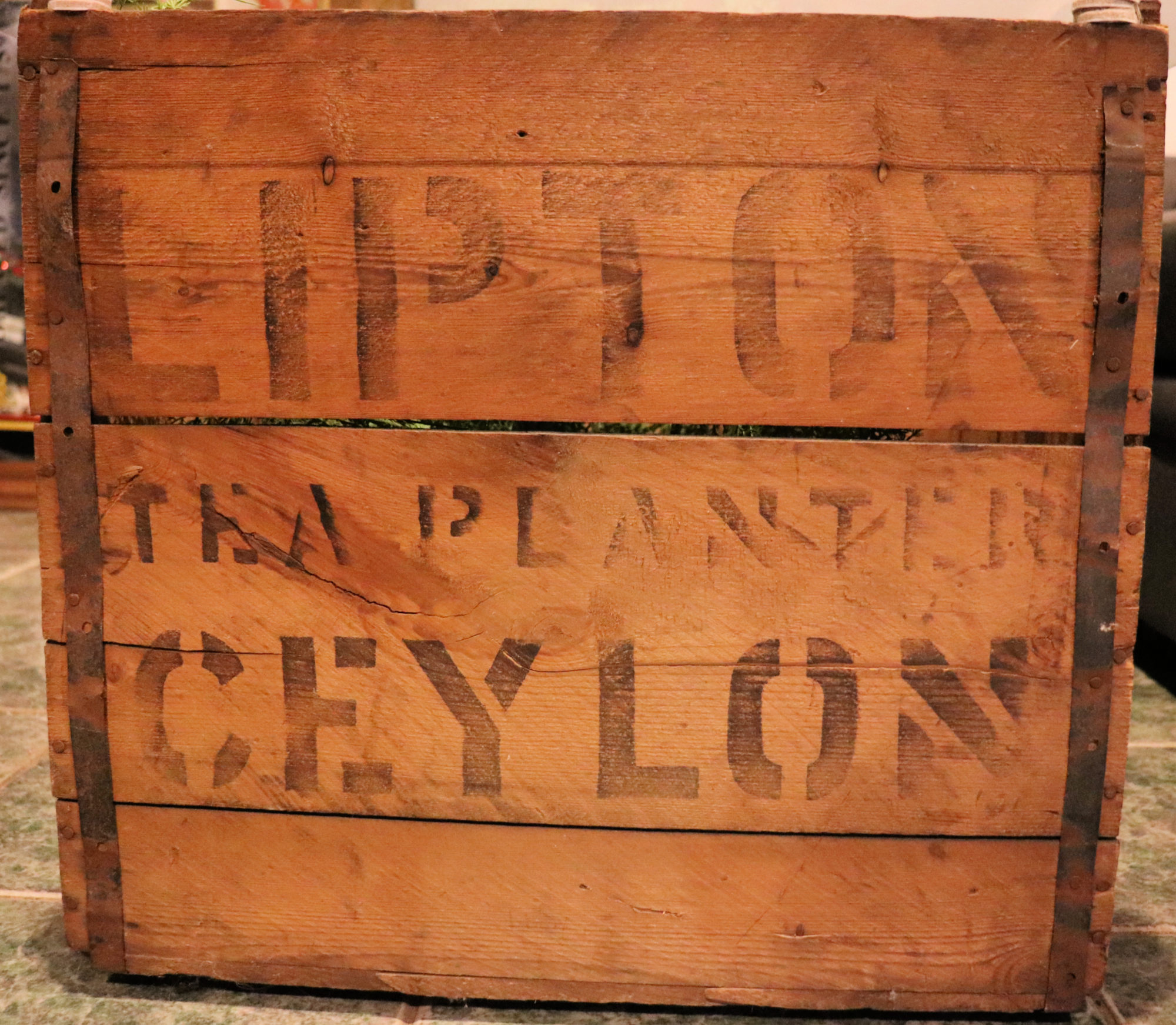 DIY Antique Tea Crate Coffee Table - Tea for Me Please