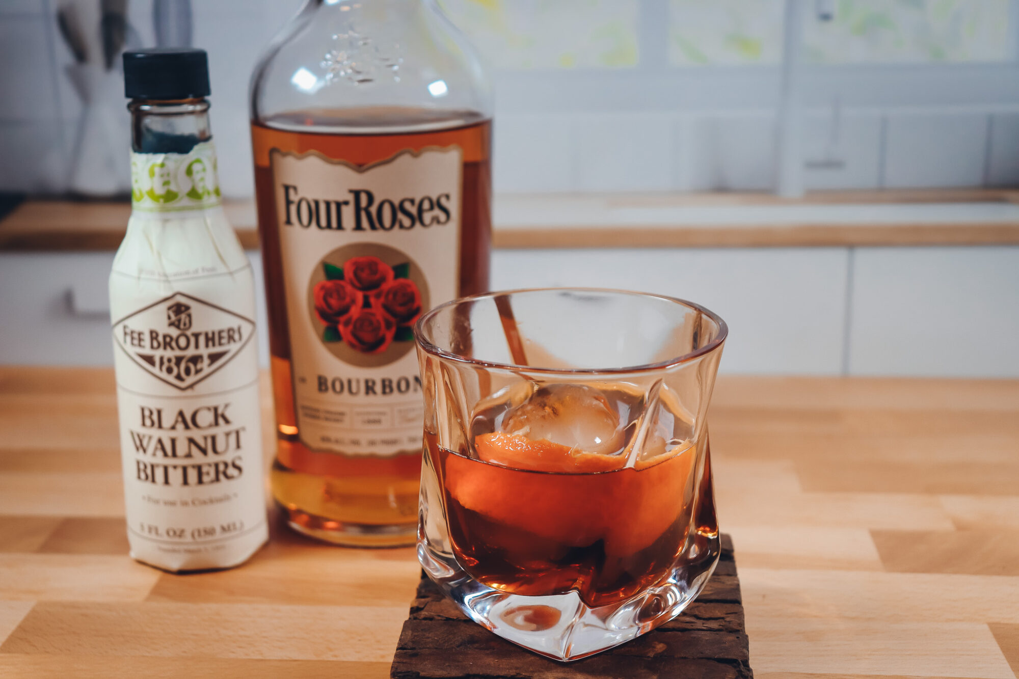 Smoked Peach Tea Old Fashioned - Tea for Me Please